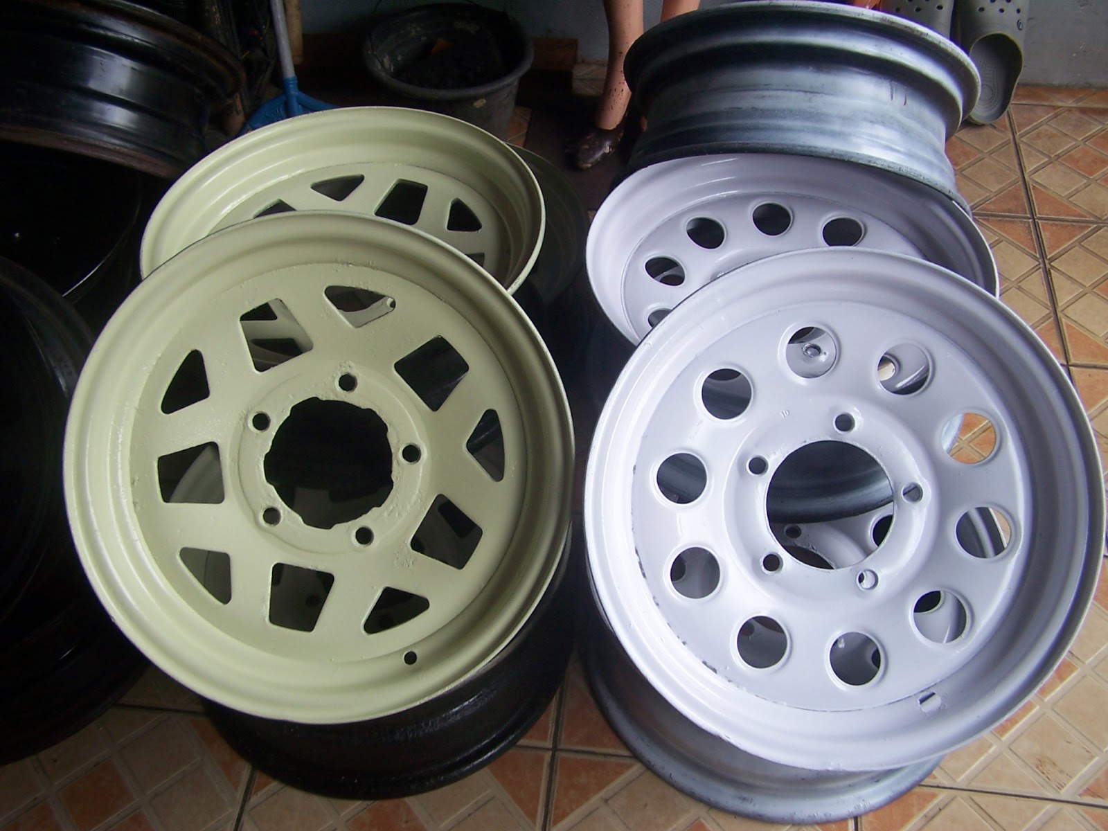 Azmi Agustianzi 4x4: Velg OEM Jimni/jimny, vitara, taft, katana,LJ80