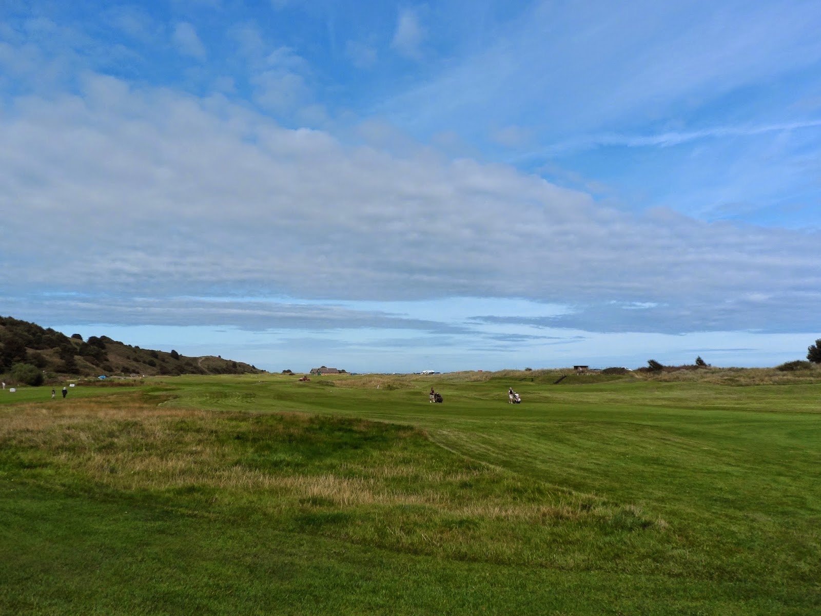 round the rails we go: Val de Ree (Ha Ha Ha Ha Ha)