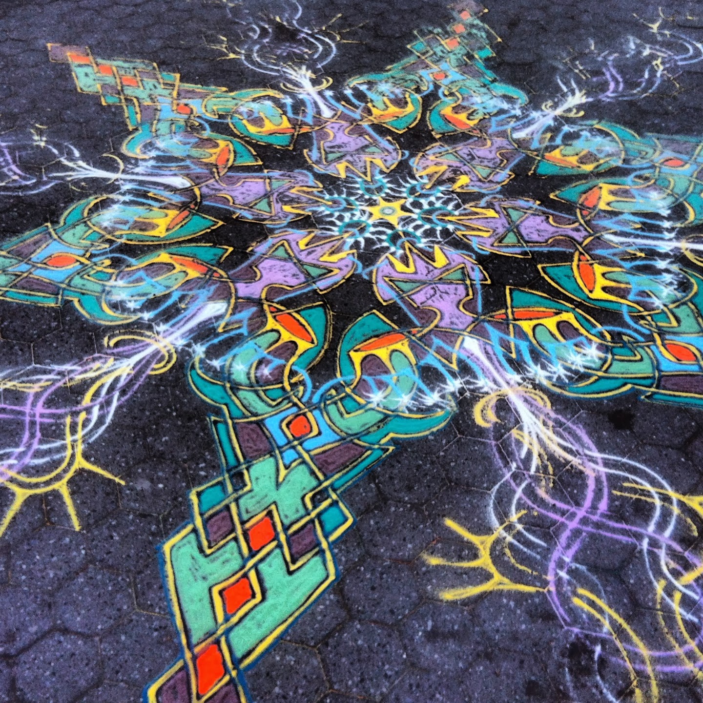 Geometric Sand Paintings by Joe Mangrum