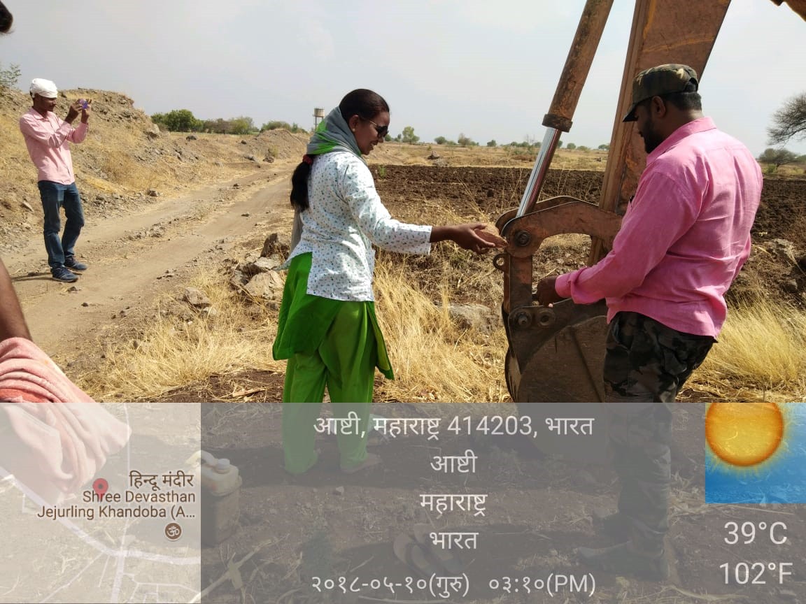 compartment bunding at.ashti tal dist.beed