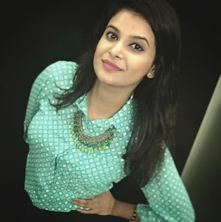 Sabnam Faria Bio & Latest Pics | Life in Bangladesh