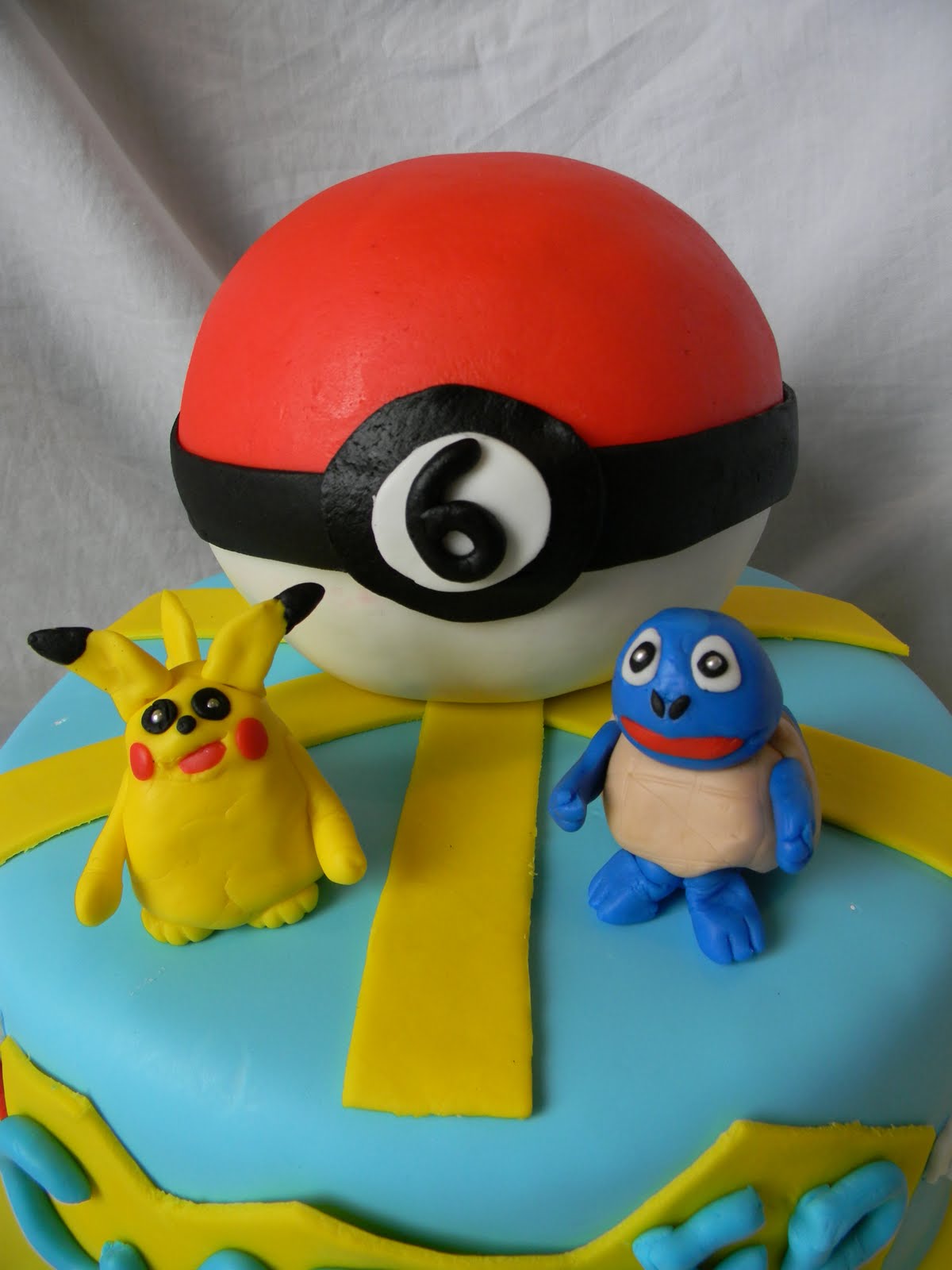 Jesicakes: Pokemon Birthday Cake!