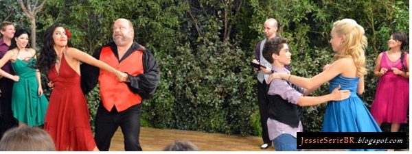 Jessie série BR: Novo episódio de Jessie Toy Con