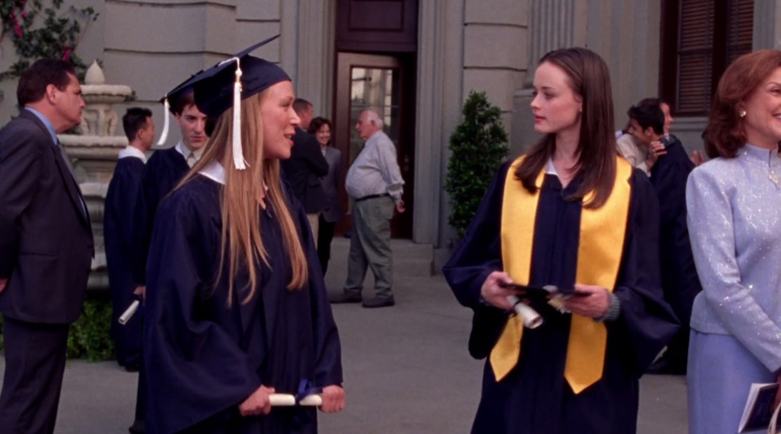 Filming Locations of Chicago and Los Angeles: Gilmore Girls: Season 3 ...