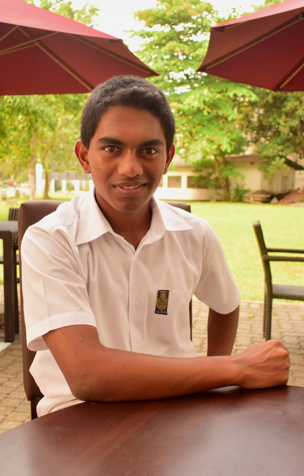 Fragments.: Minul Doluweera battles it out