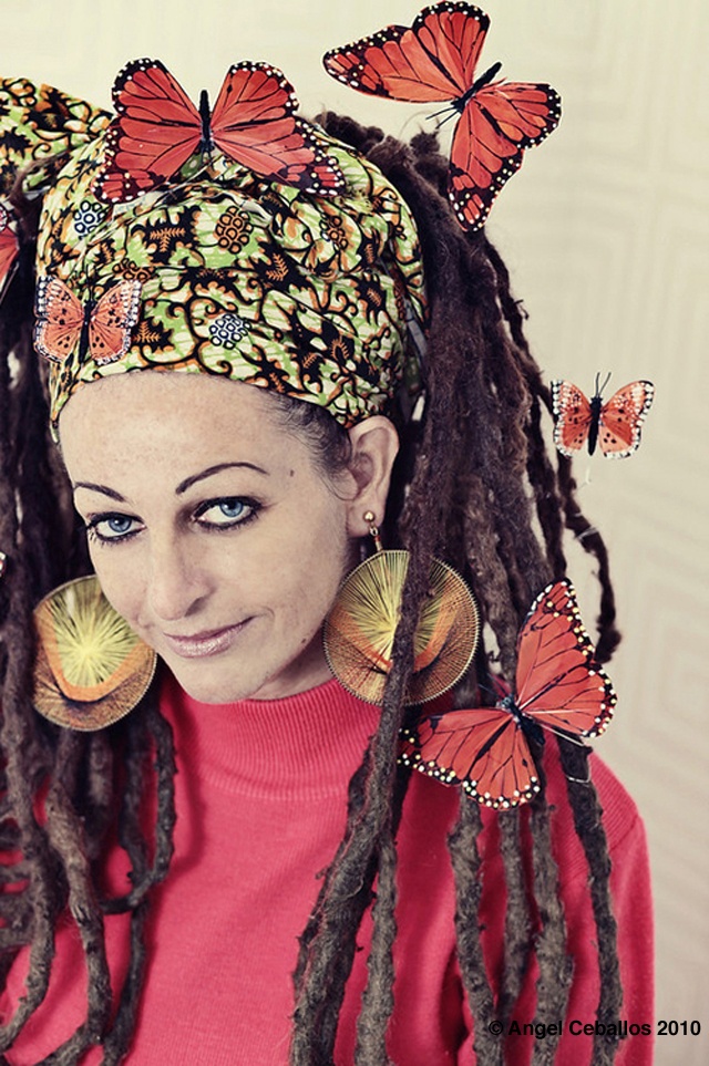 scratch the first buzzcocks ep was self produced and self distributed ...