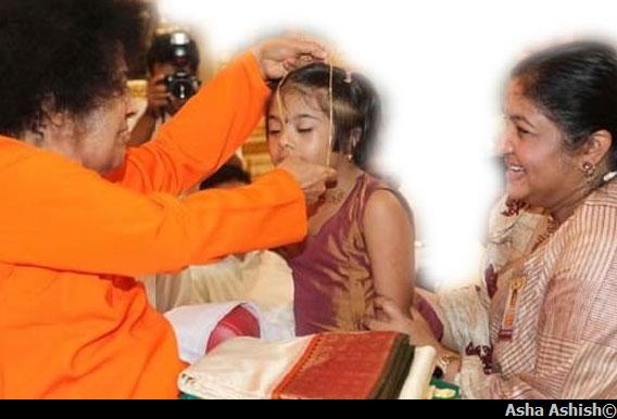 Asha Ashish: Popular Malayalam Playback singer ks Chitra s daughter ...