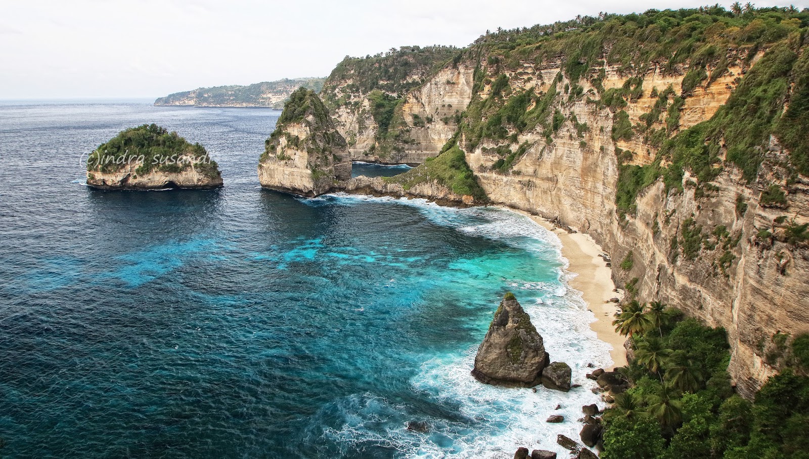 The Blue Paradise 3-Nusa Penida: Pantai Atuh, Batu Molenteng, Suwehan ...