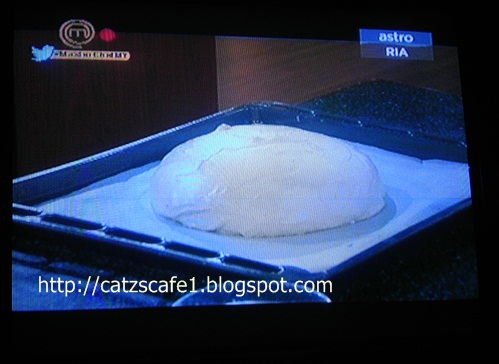 Catz's Cafe: Pavlova Che Lah
