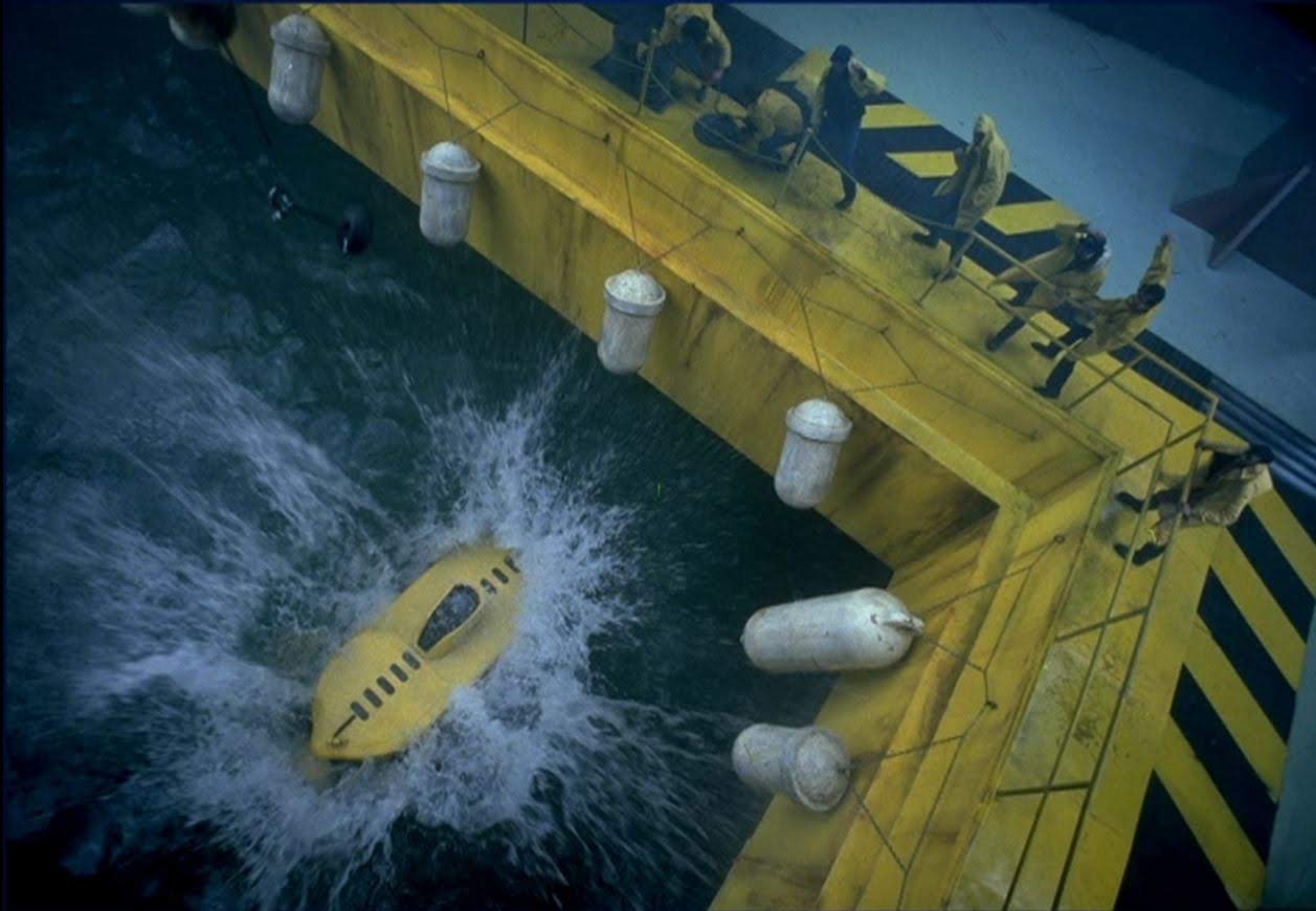 model ships in the cinema: The Abyss 1989 Part 3