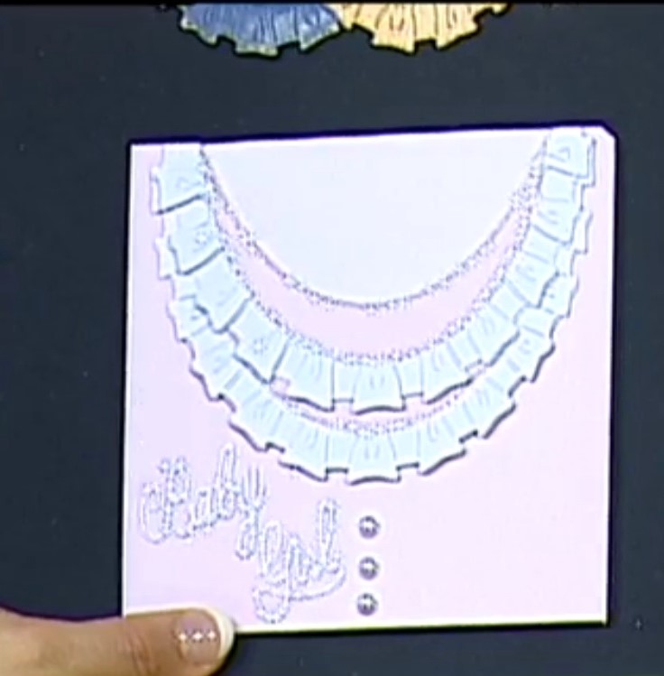Corrine's Paper Crafts: Velvet Lace Ruffle Die Collection - is fantastic!