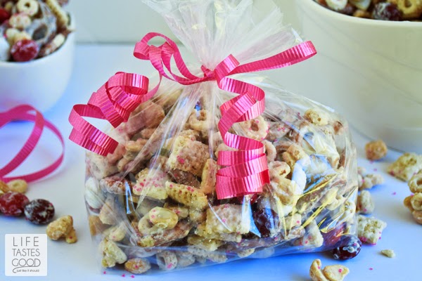 Valentine's Day Snack Mix | Life Tastes Good