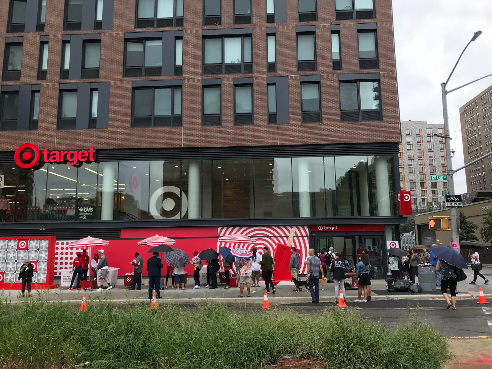 EV Grieve: New Lower East Side Target grandly opens today