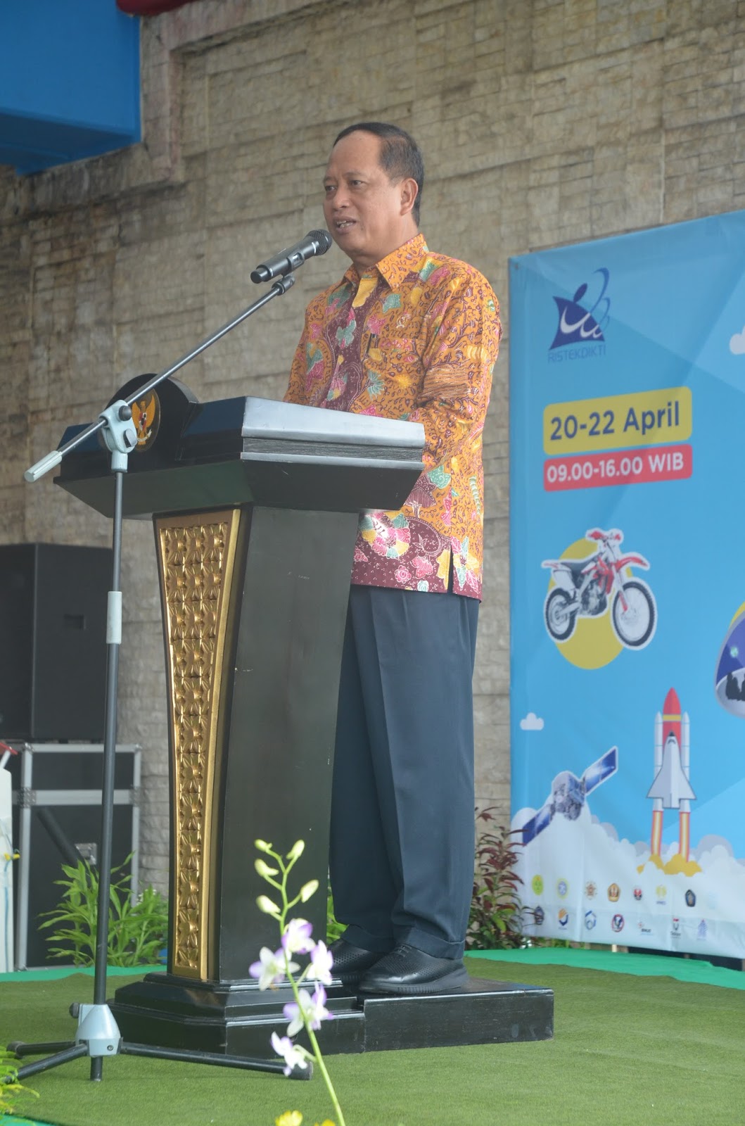 PENEMUAN IPTEK BANGSA INDONESIA TAMPIL DI ISD PP-IPTEK - Pusat Peragaan ...