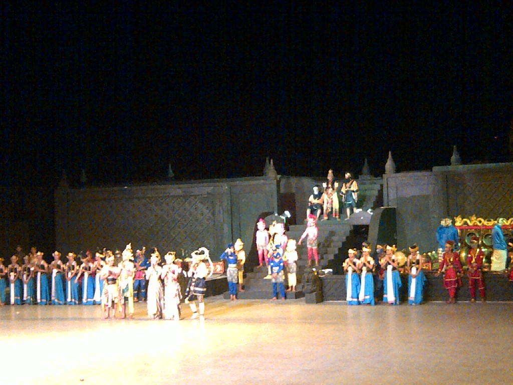 Reveal my Feelings...: Rama, Sinta dan Rahwana