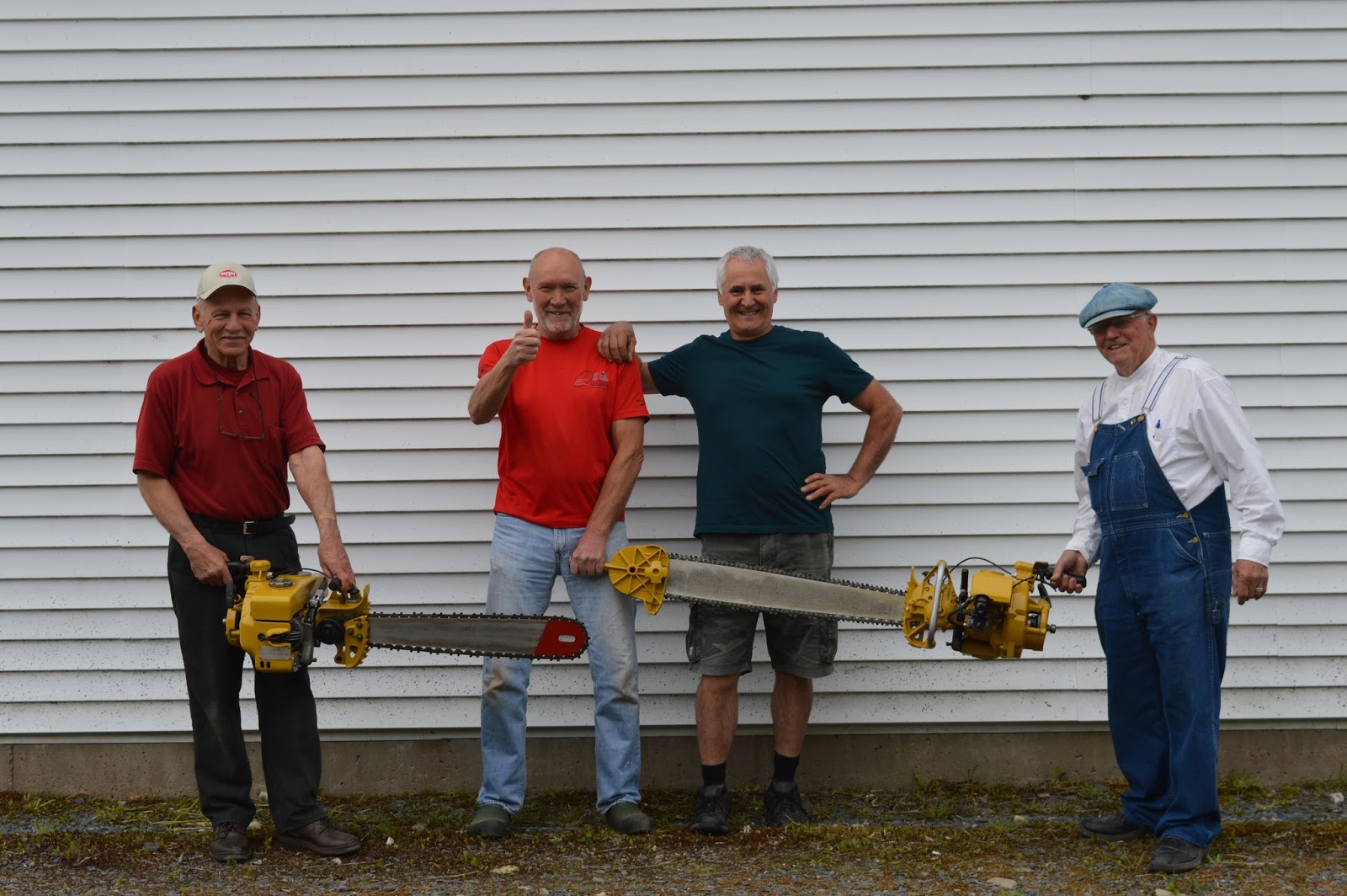 VINTAGE CHAINSAW COLLECTION: SHOWS AND ARTICLES.