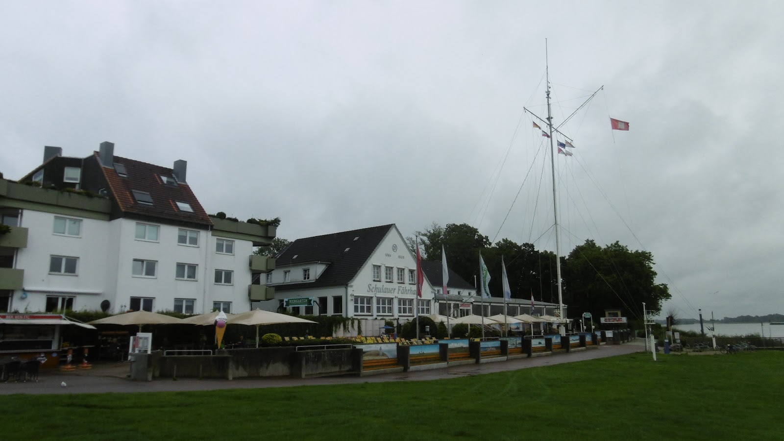 Wedel an der Elbe in Schleswig-Holstein bei Hamburg