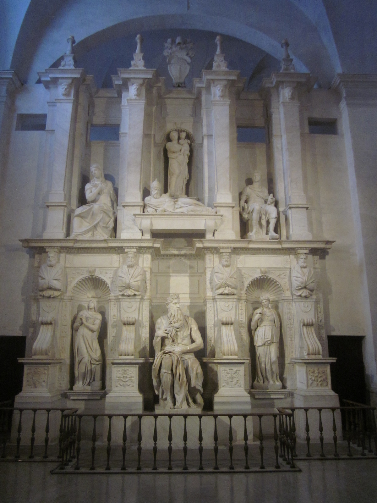 Sights of Rome: Michelangelo, Moses, Julius II