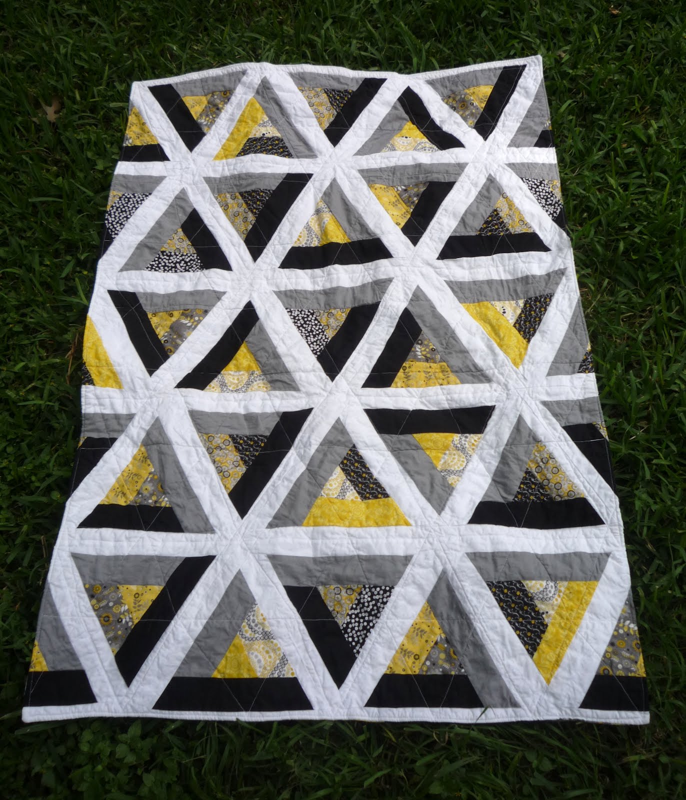 wagon full of stars: Modern Triangle Quilt