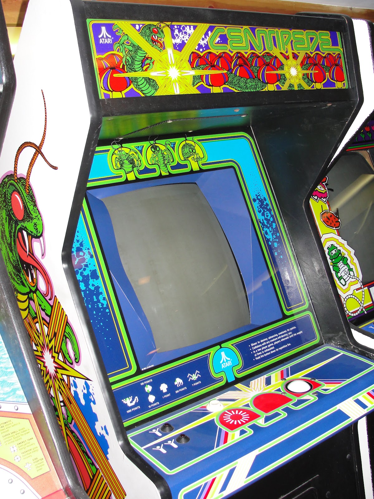 Guscade: Atari's Centipede - 1980