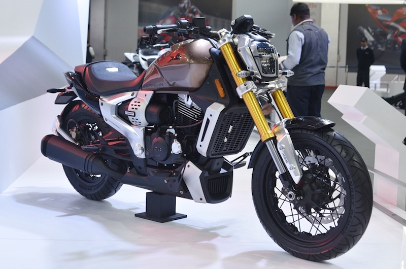 VOROMV Moto: Novedades 2019. TVS Zeppelin 220 E-Boost concept. El ...