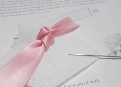 Ravings of a Mad Crafter: How to Make a Flat Ribbon Rose