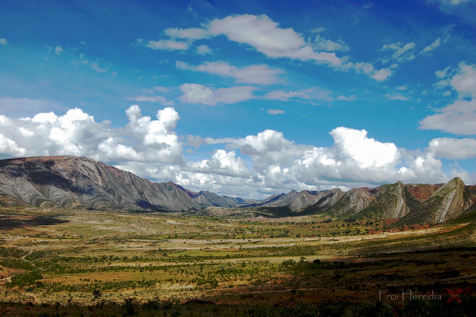 DISCOVER GREEN BOLIVIA TRAVELING: TORO TORO
