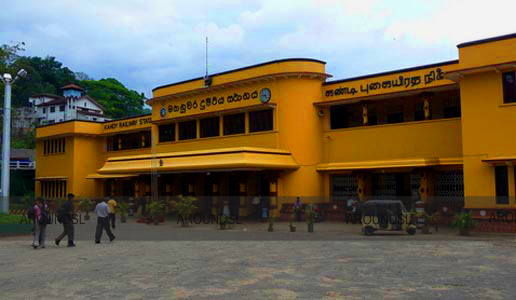 Kandy railway station