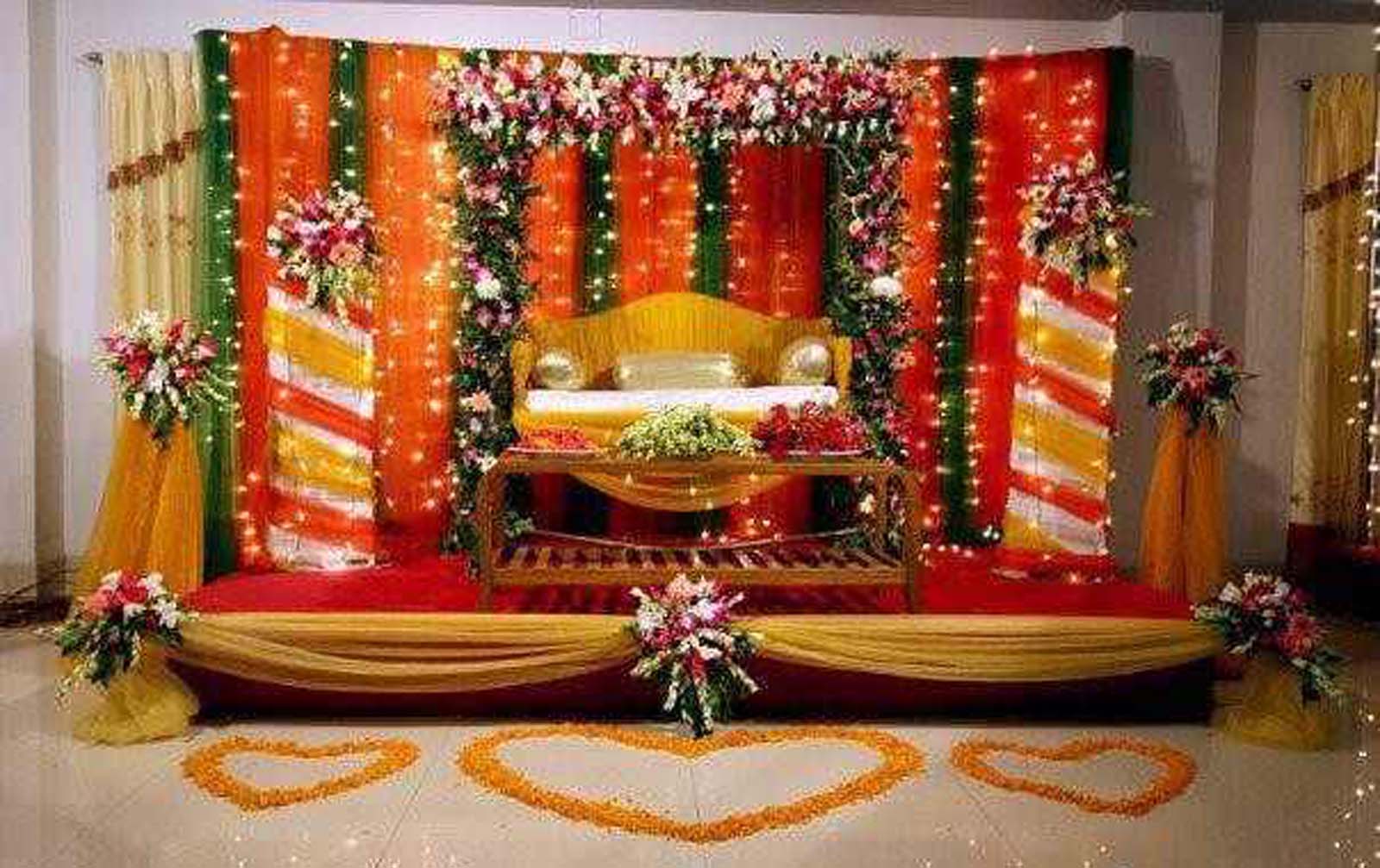 Gaye Holud or Turmeric on the Body Stage Decoration Idea - Bengali ...