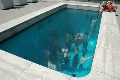 9 Funny swimming pools pictures | Venus Wallpapers