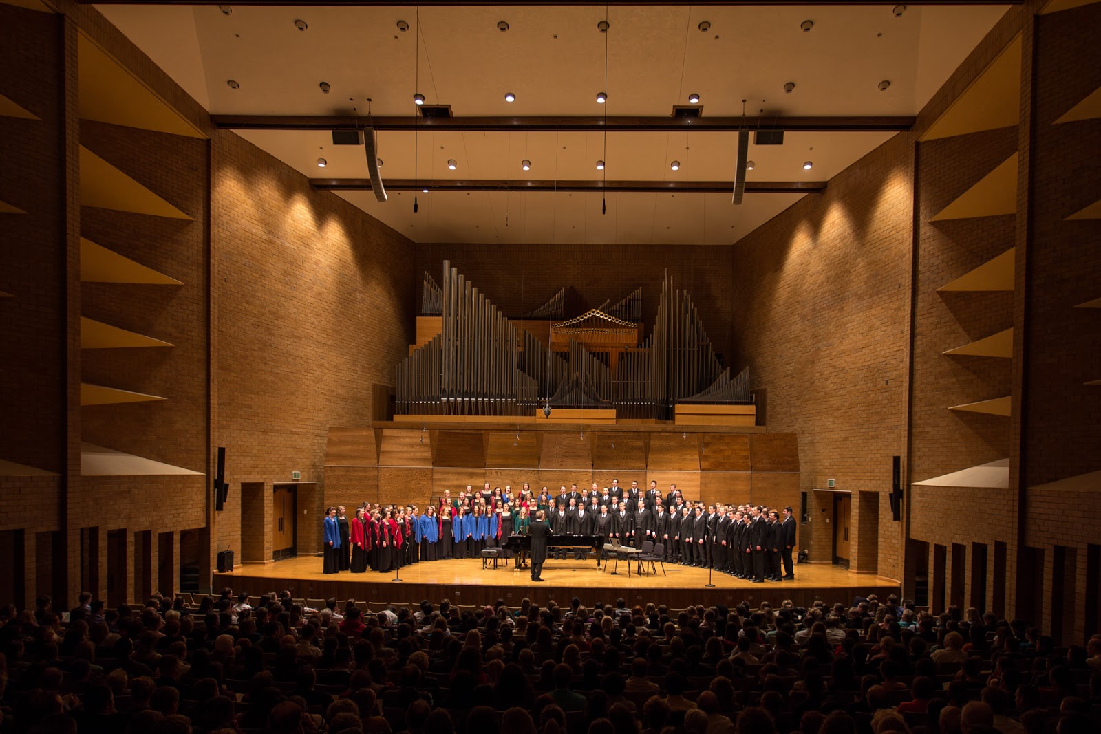 The BYU-Idaho Collegiate Singers: Combined BYU and BYU-Idaho Singers ...