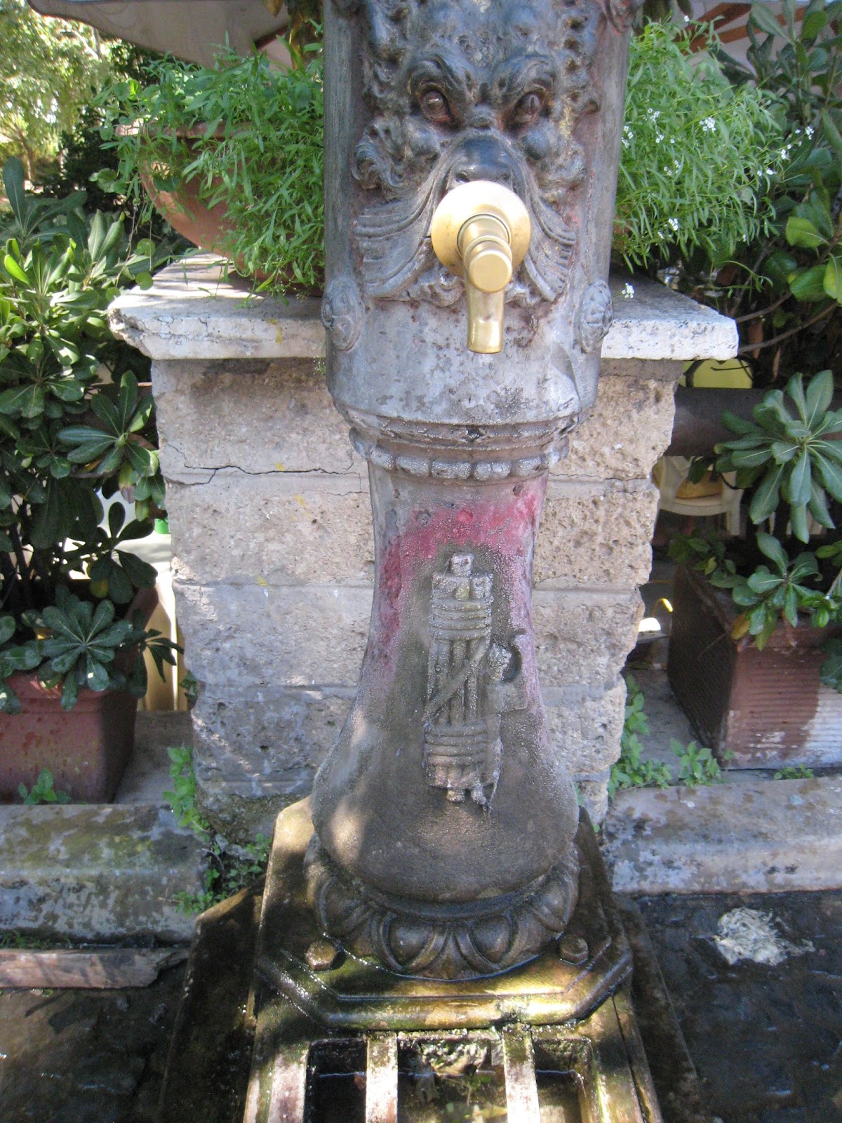 Rome the Second Time: Fasces, Fasci: Trolling Rome for the Politics of ...