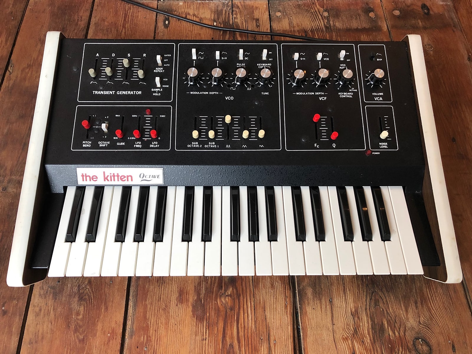 MATRIXSYNTH: Octave The Kitten