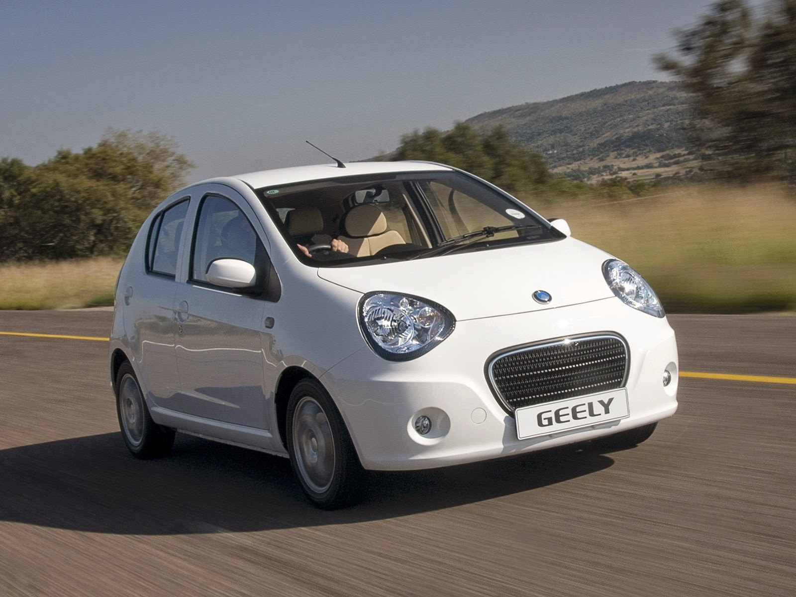 Geely lança o "carismático" GC2 que lembra (e muito) um panda, chega ...