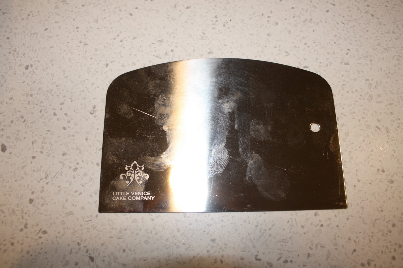 Button Up Cakes: All Buttoned Up