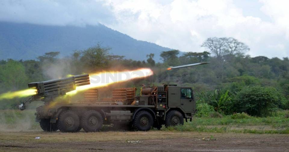 Garuda Militer: [Video] Uji Fungsi Medan dan Penembakkan MLRS RM70 Vampire