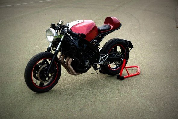 CBR 600 - RocketGarage - Cafe Racer Magazine