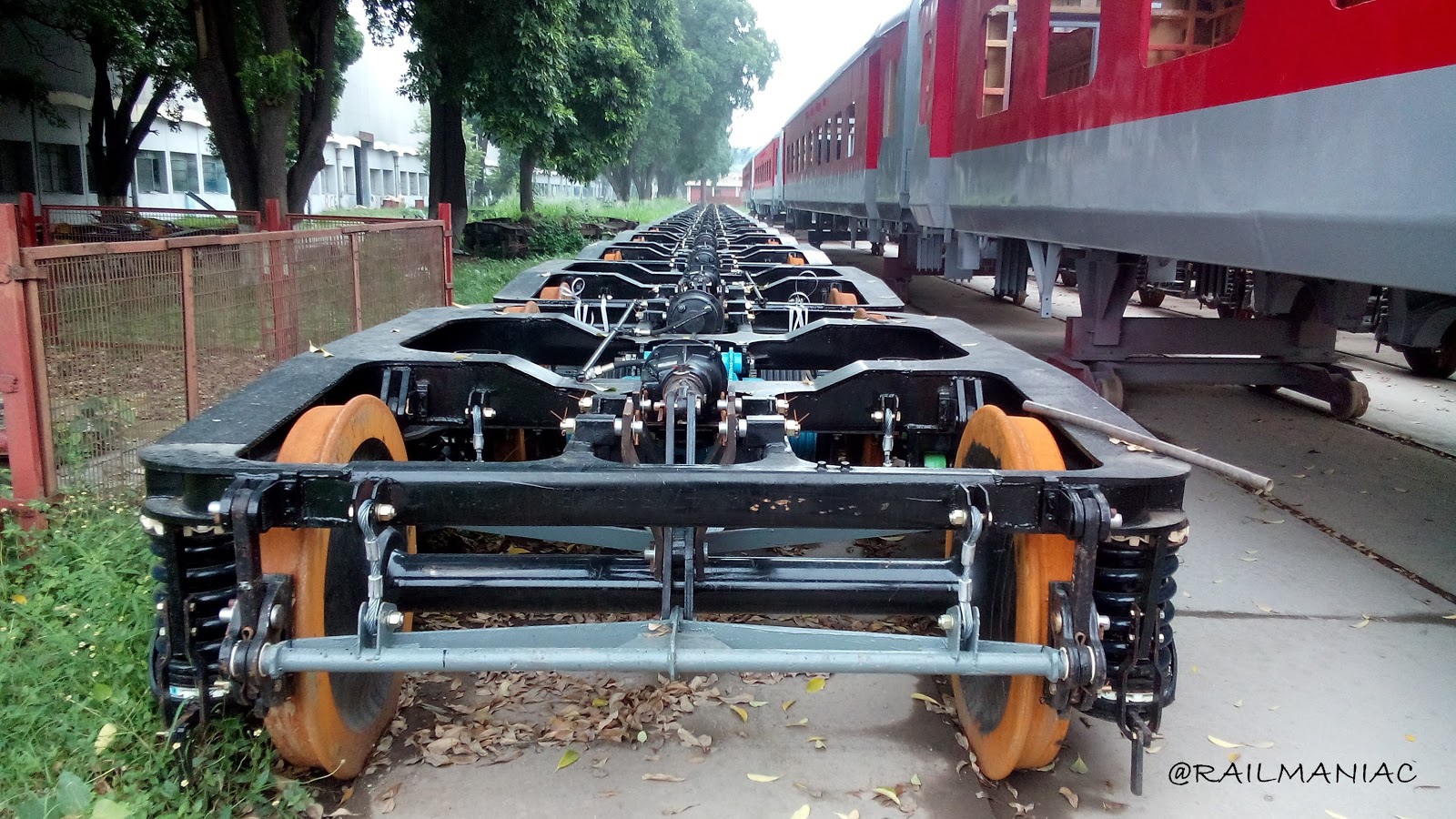 Rail Maniac: ICF BOGIE