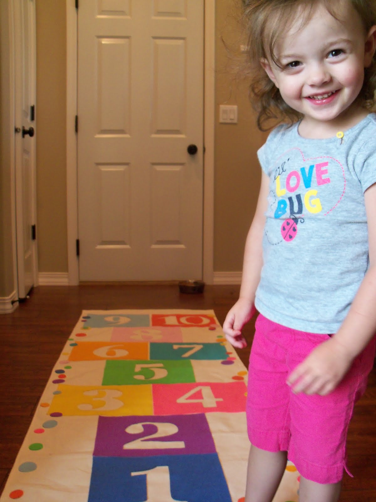 Our Little Life...: Hop-Scotch Mat Tutorial