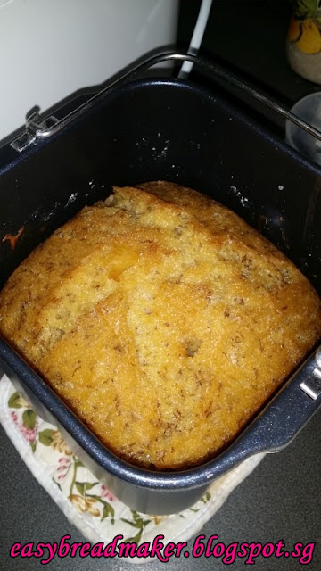 Easy Breadmaker and Cooking 简单面包机: Bread Machine Banana Cake