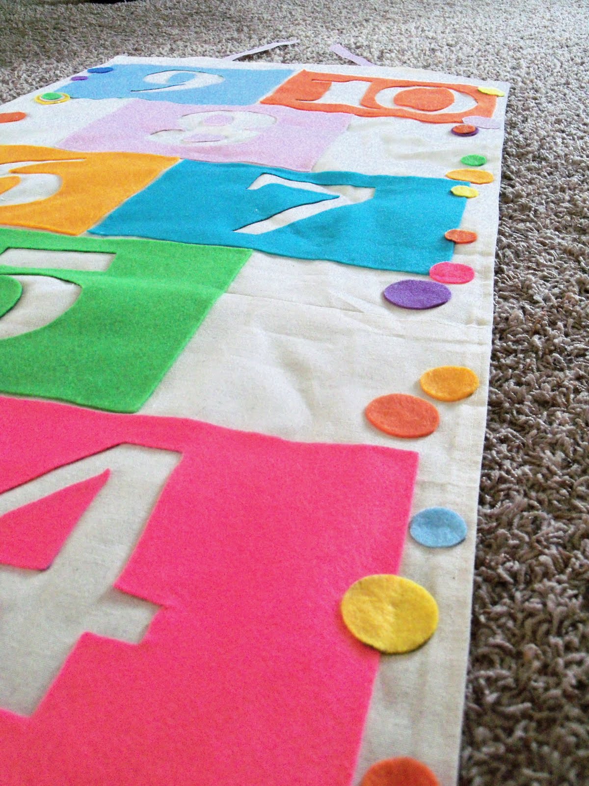 Our Little Life...: Hop-Scotch Mat Tutorial