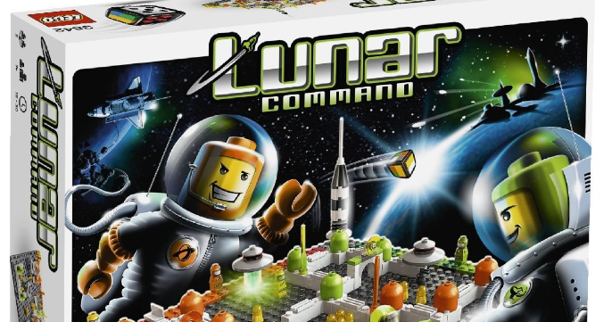 Family FECS: LEGO 3842 Lunar Command
