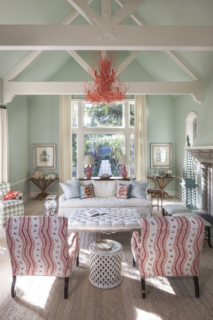 Color Outside the Lines: One House, Two Designers ... plus more.