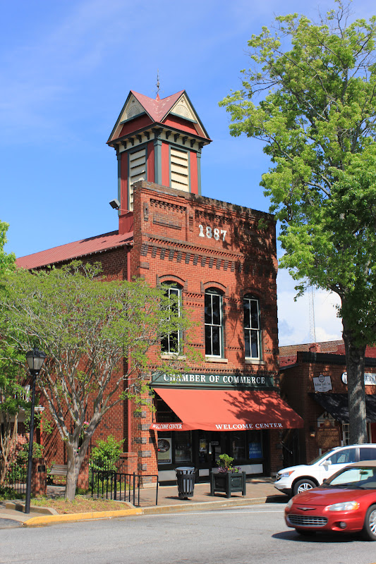 Where's Trevor: Downtown Madison - Madison, Georgia