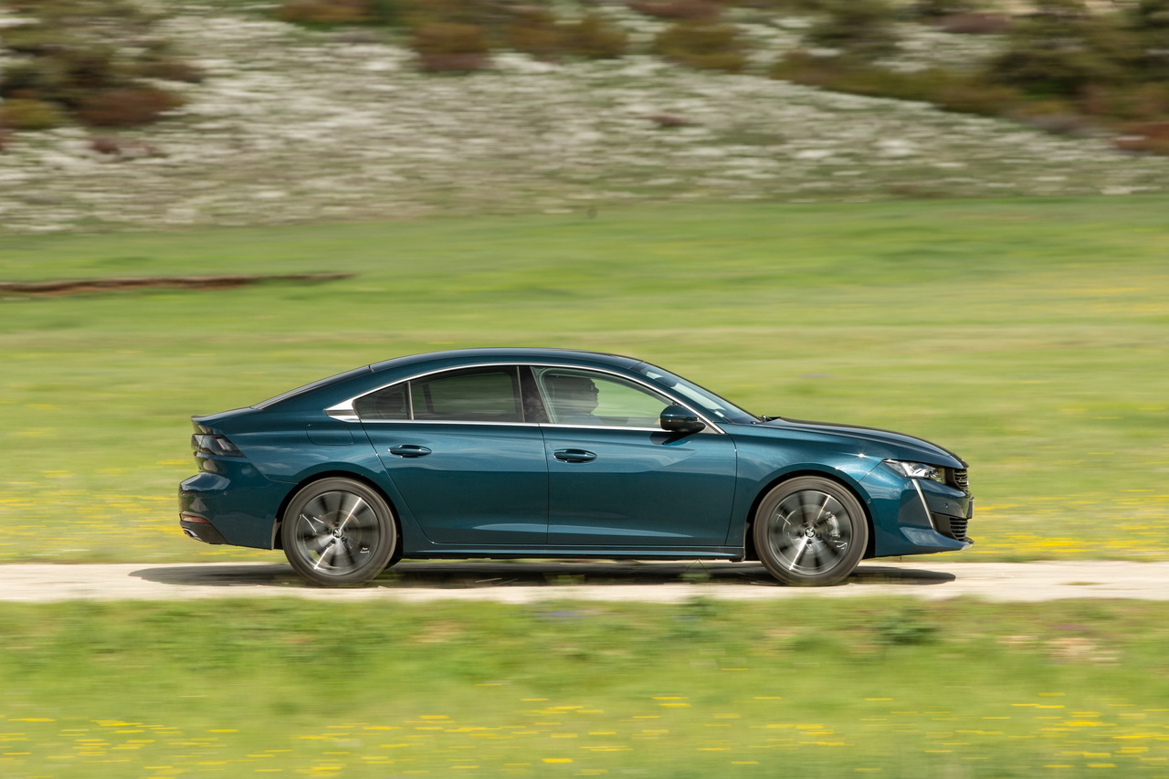 .: 508 II BlueHDI 130 EAT 8 Allure - Prueba Test