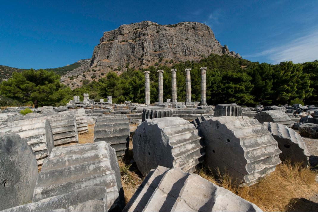 Algargos, Arte e Historia: PRIENE, UNA POLIS DE URBANISMO ORTOGONAL EN ...
