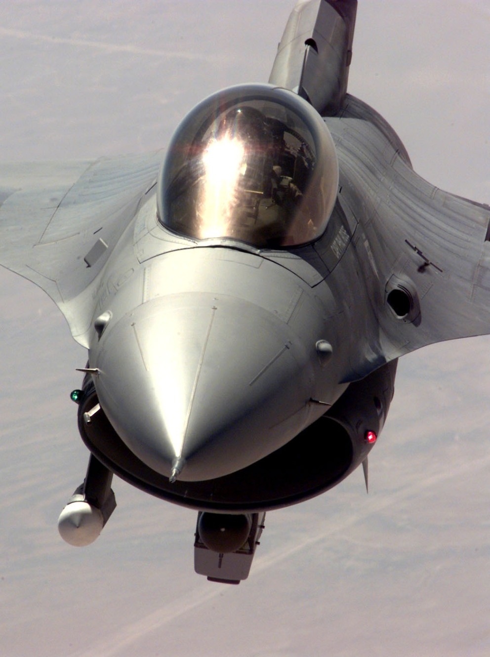 Miltary-Wallpapers|Guns-hd-Wallpaper: F-16 Fighting Falcon Pics 2012