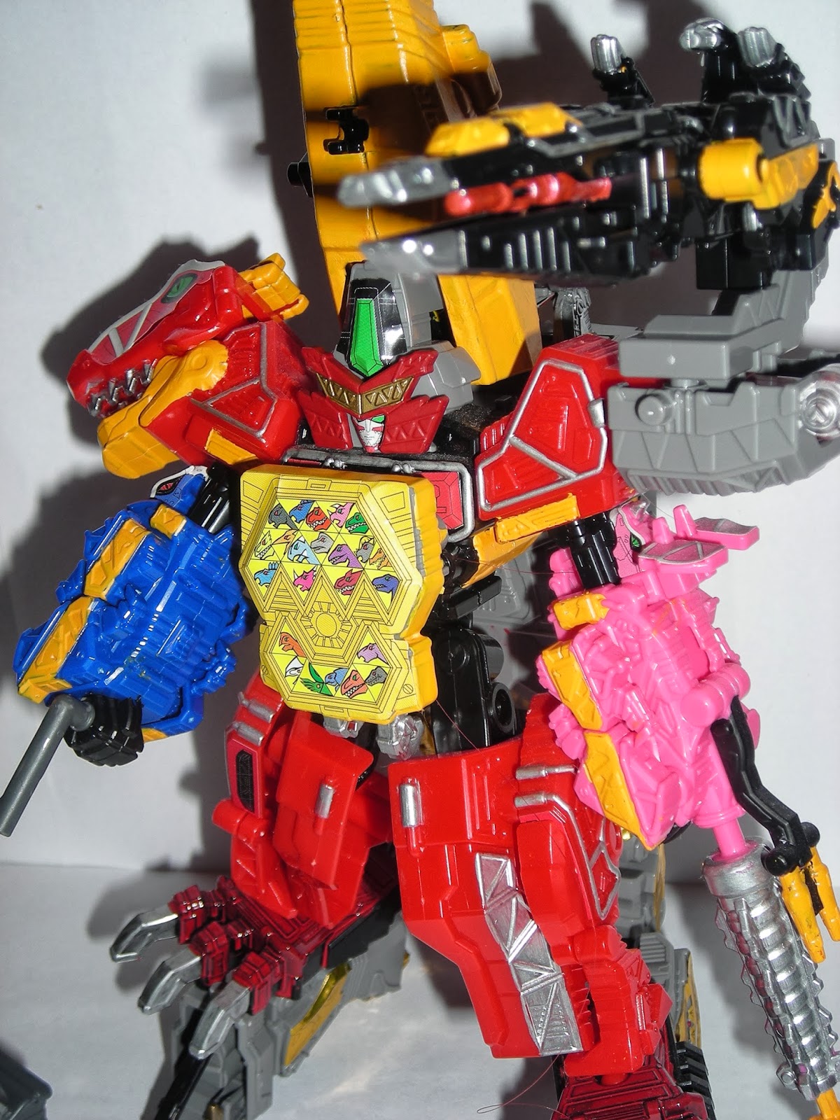 My Shiny Toy Robots: Toybox REVIEW: Zyuden Sentai Kyoryuger Minipla ...