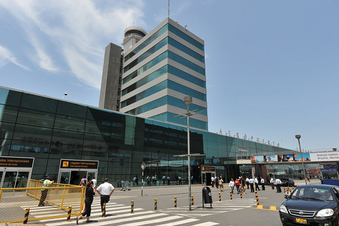 Travel in Lima: JORGE CHÁVEZ INTERNATIONAL AIRPORT, PERU