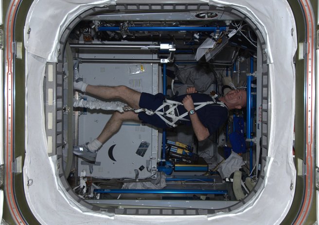 Suburban spaceman: Space Fit: ESA Astronaut on ISS Treadmill